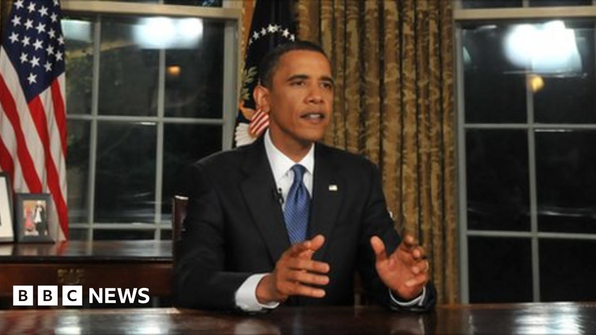 BP bosses hold Obama crisis talks - BBC News