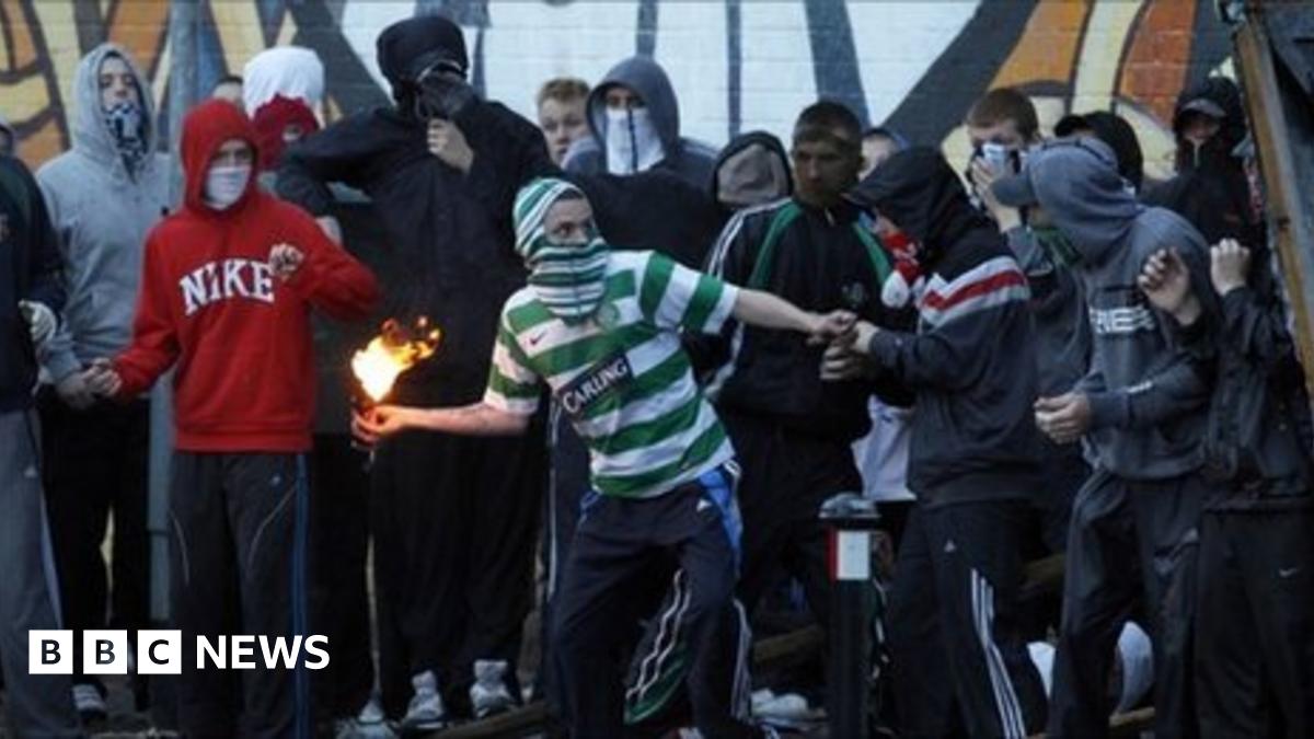 Northern Ireland riots 'will cost the police millions' - BBC News