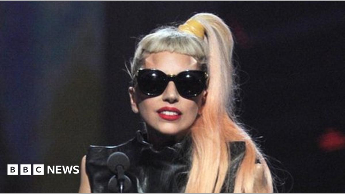 Lady Gaga is top of UK official midweek chart - BBC News