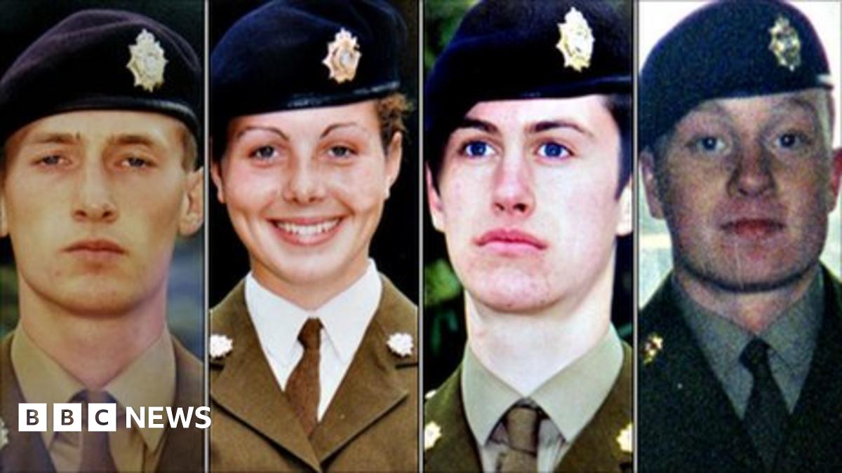 Deepcut barracks: Public inquiry hopes follow new book - BBC News