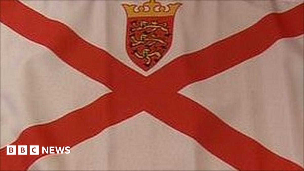 Jersey flag to fly at both of the island's castles - BBC News