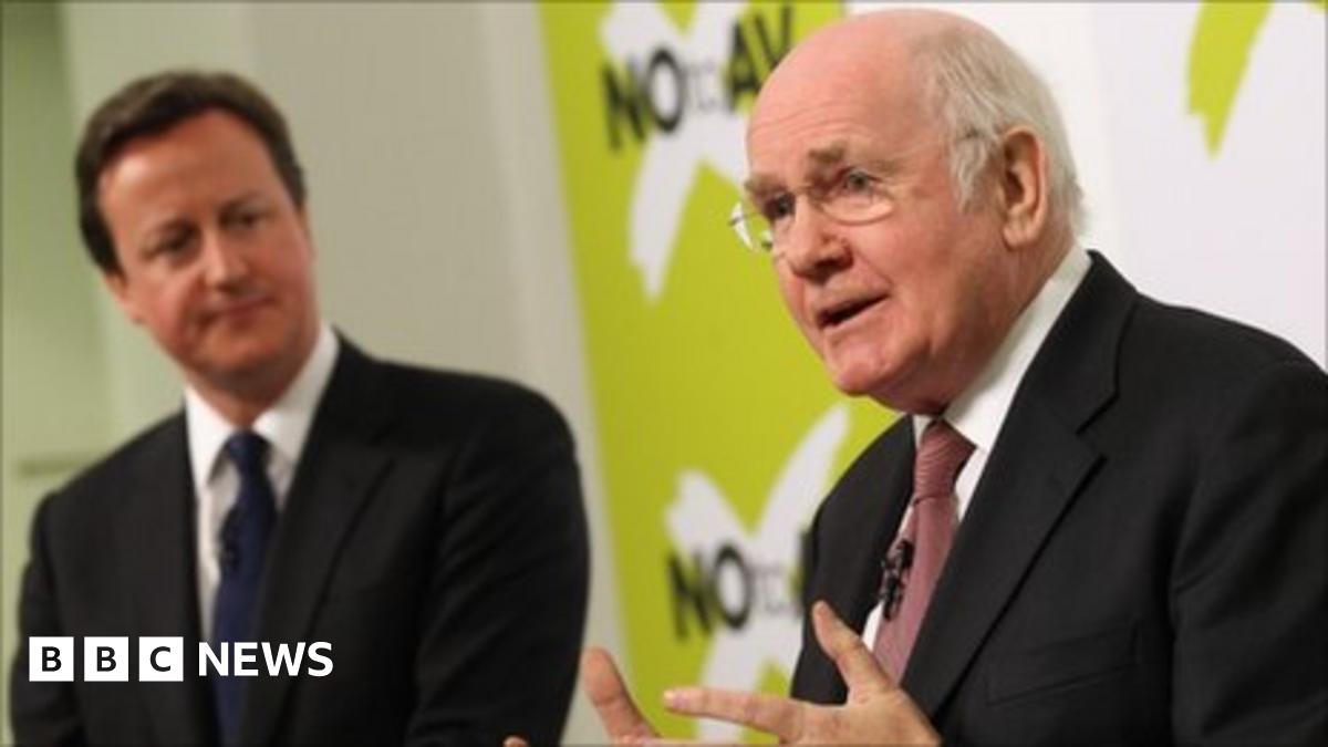 AV voting referendum: Foes become friends - BBC News