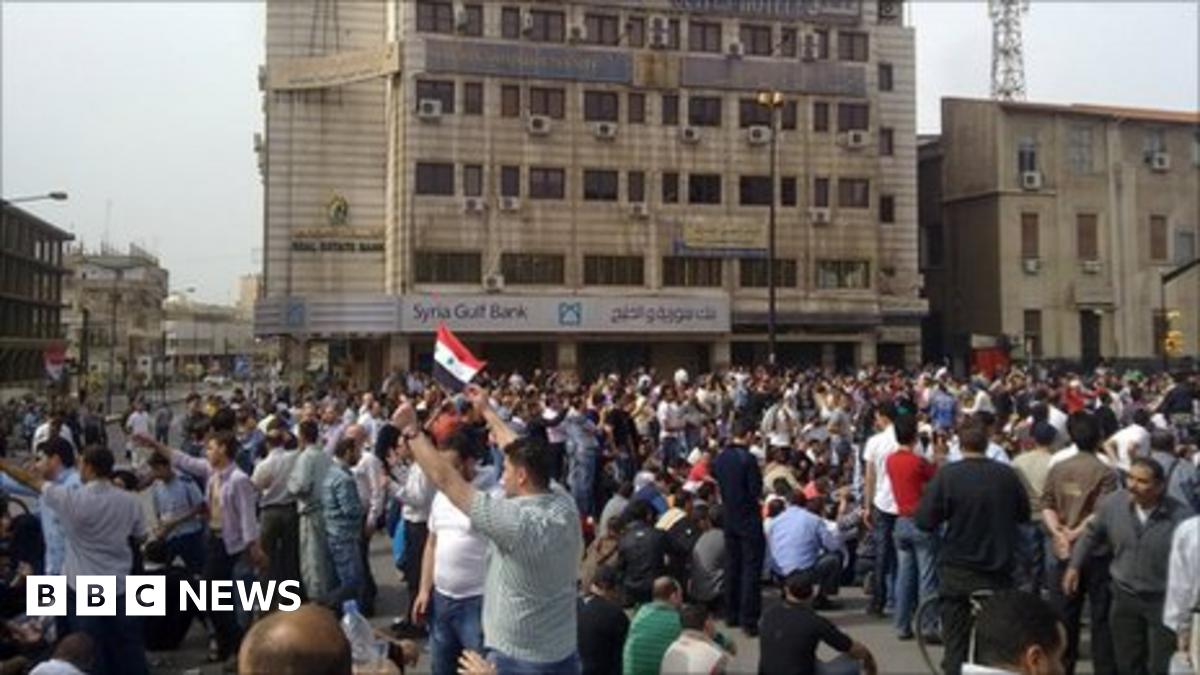 Syria protests: Assad to lift state of emergency - BBC News