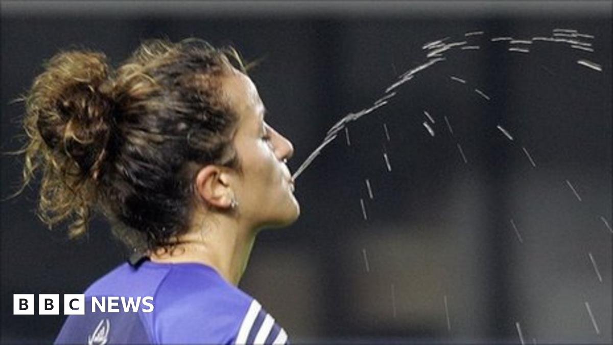 Should spitting in the street be banned? - BBC News