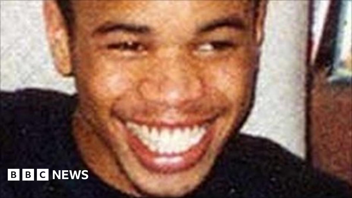 Isaiah Young-Sam: Lozells riot murder accused cleared - BBC News