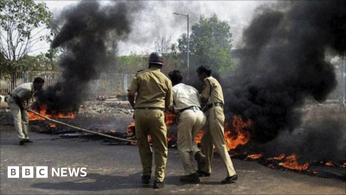 India nuclear plant protests stepped up - BBC News
