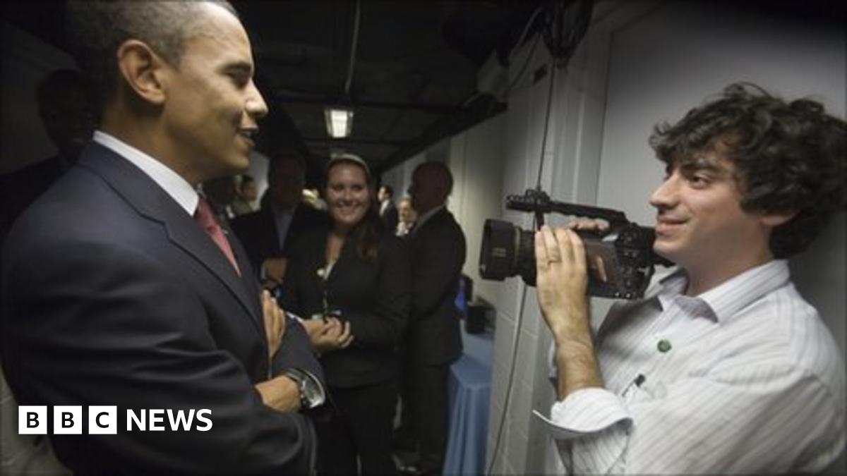 Barack Obama's shadow - the man who films the president - BBC News