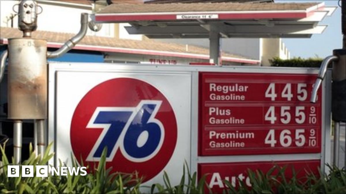 Amaranth trader given $30m fine for market manipulation - BBC News