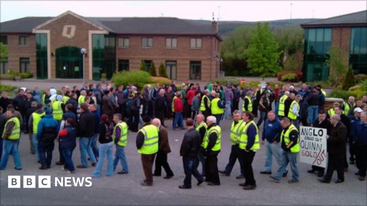 Protesters leave sit-in at Quinn Group headquarters - BBC News