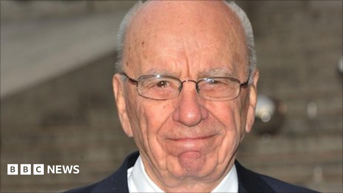 Cameron defends Murdoch executive meal during BSkyB bid - BBC News
