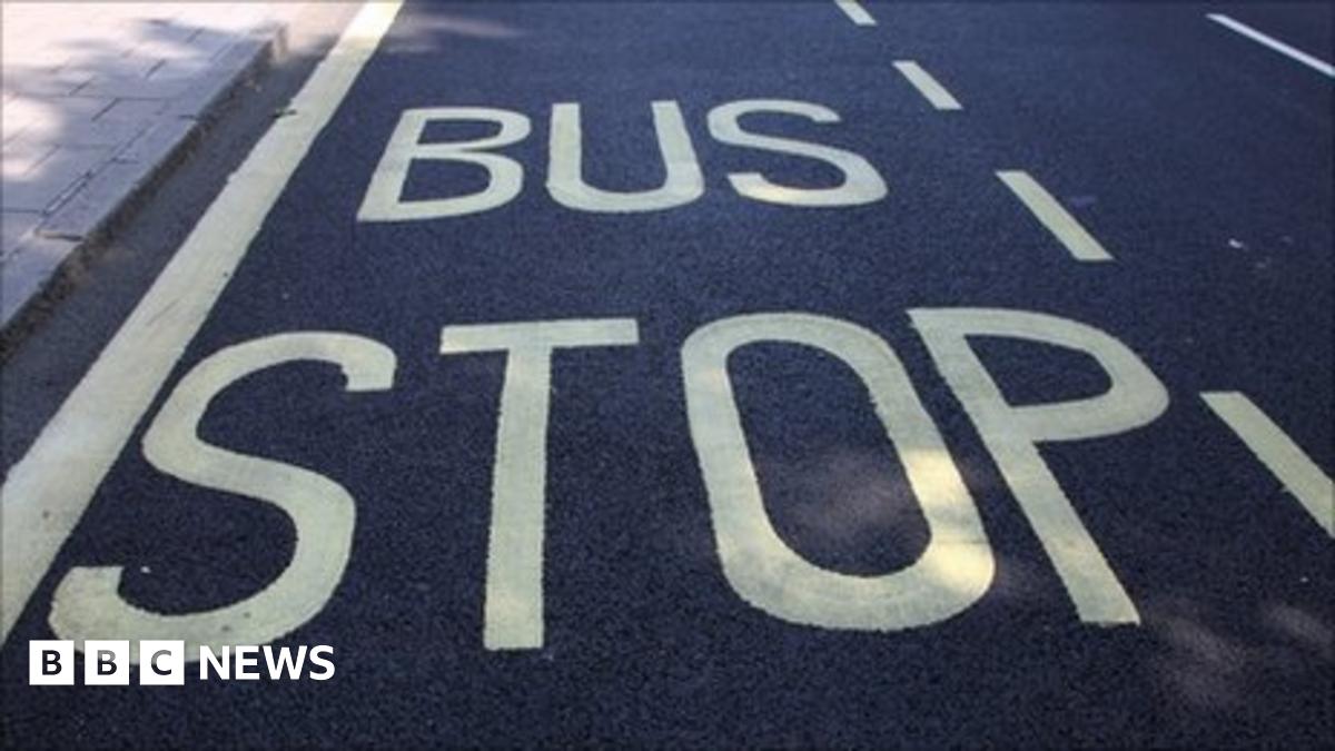 Bus market 'needs more competition' - BBC News