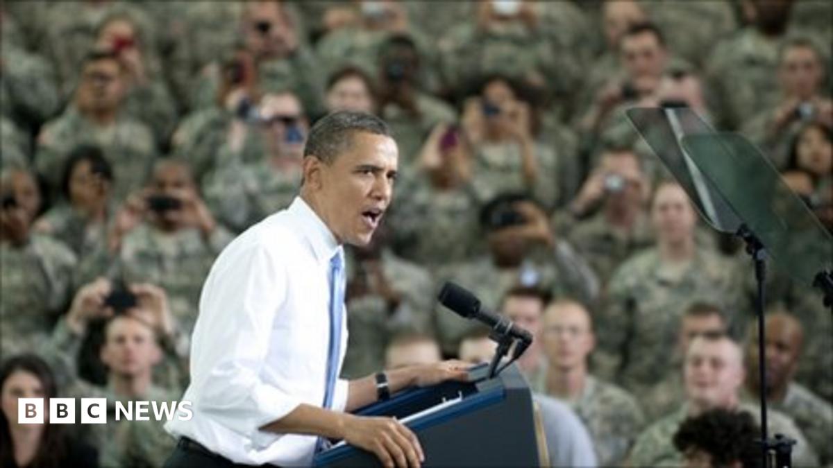 Obama salutes Bin Laden raid team in Kentucky - BBC News