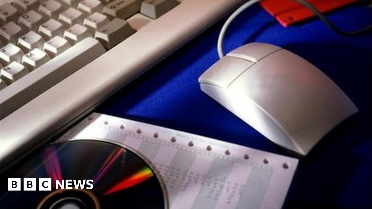 Anne Muir in first conviction for illegal music sharing - BBC News