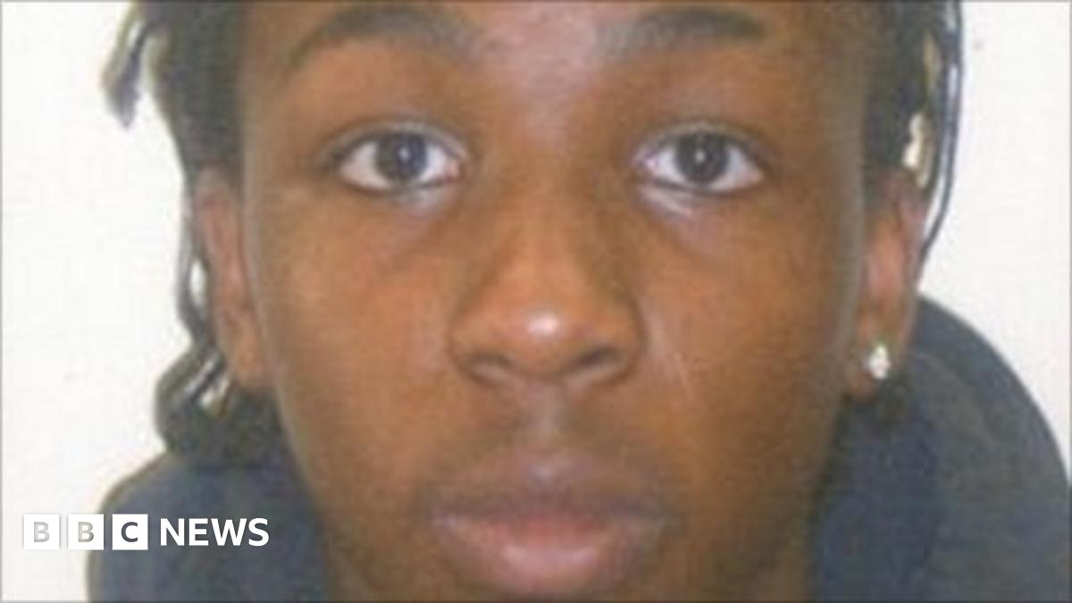Samuel Ogunro 'executed' in Peckham before gun trial - BBC News