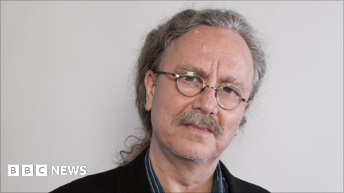 Composer Dillon wins fourth Royal Philharmonic award - BBC News