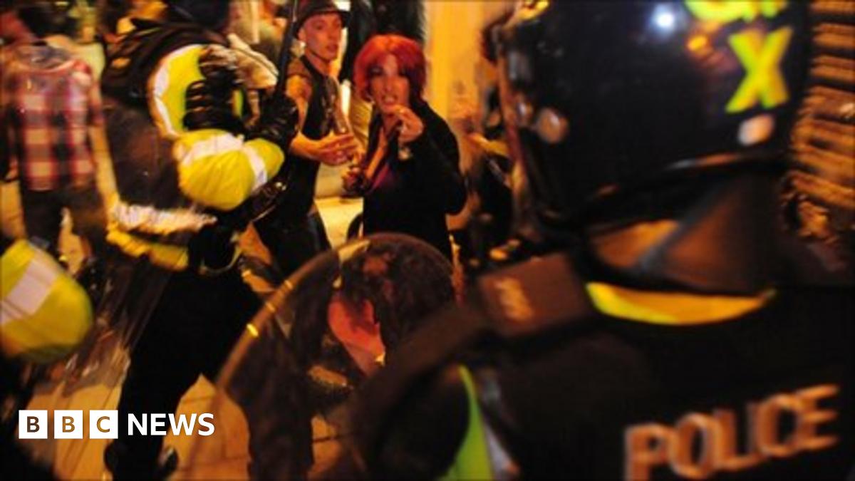 Bristol riot violence 'outrageous' says chief constable - BBC News