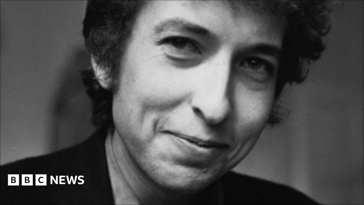 Bob Dylan at 70: What makes him a living legend? - BBC News