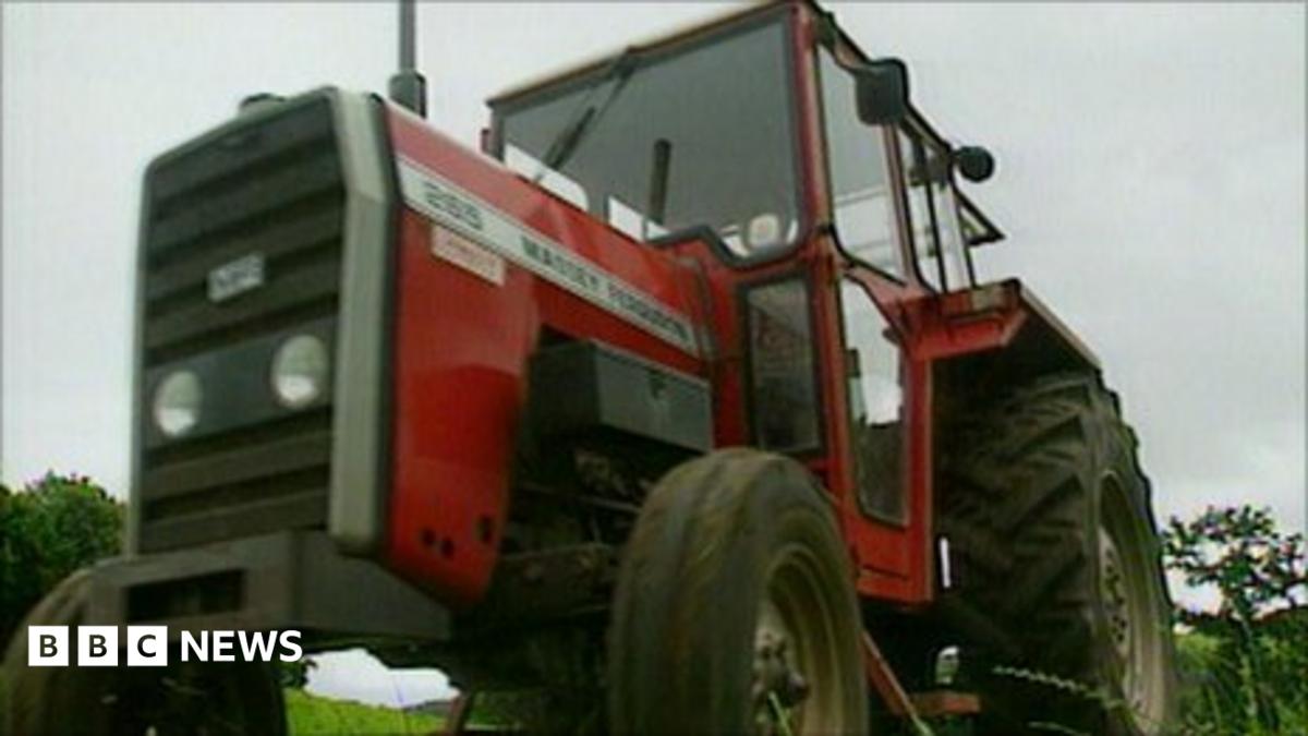 Gloucestershire man 'took tractor while drunk' - BBC News