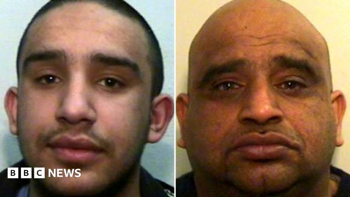 Oldham father and son taxi drug barons jailed - BBC News