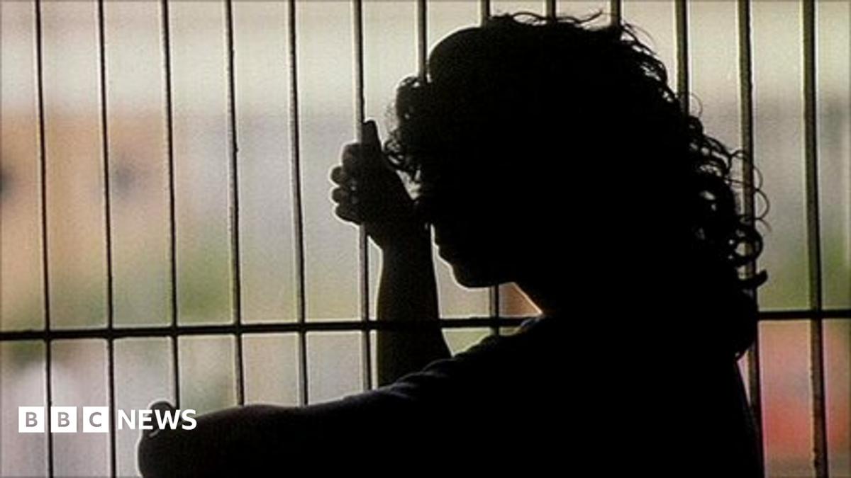 Avon and Somerset Police launch website for rape victims - BBC News