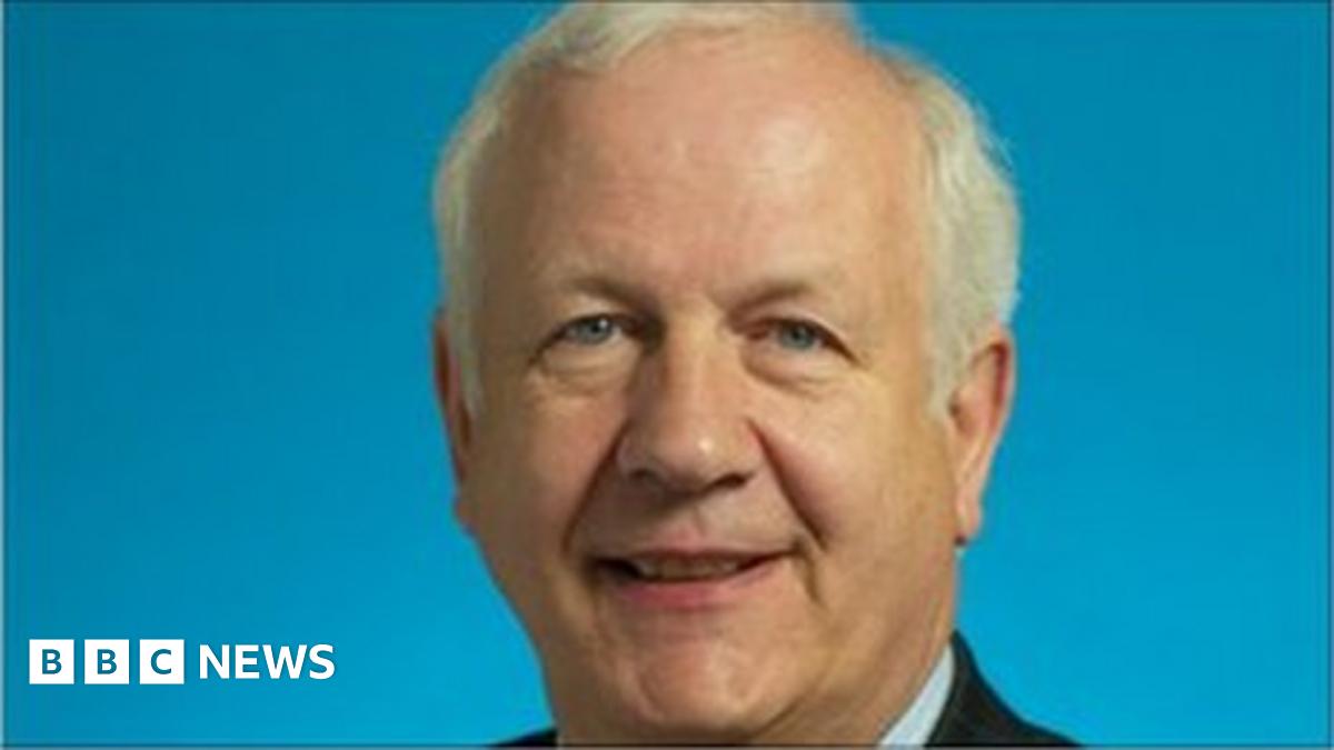 Policing Board elects Brian Rea as new chairman - BBC News