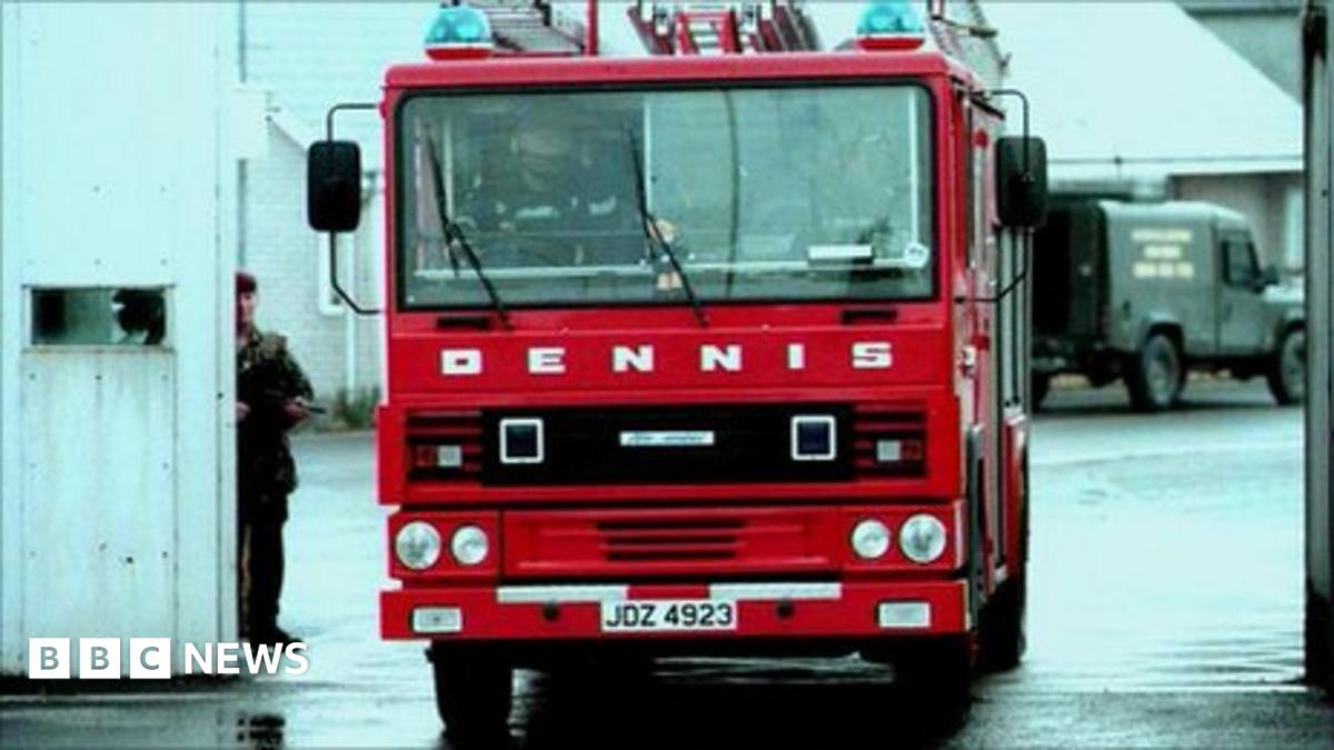 Fire at Holyhead Road factory in Handsworth - BBC News