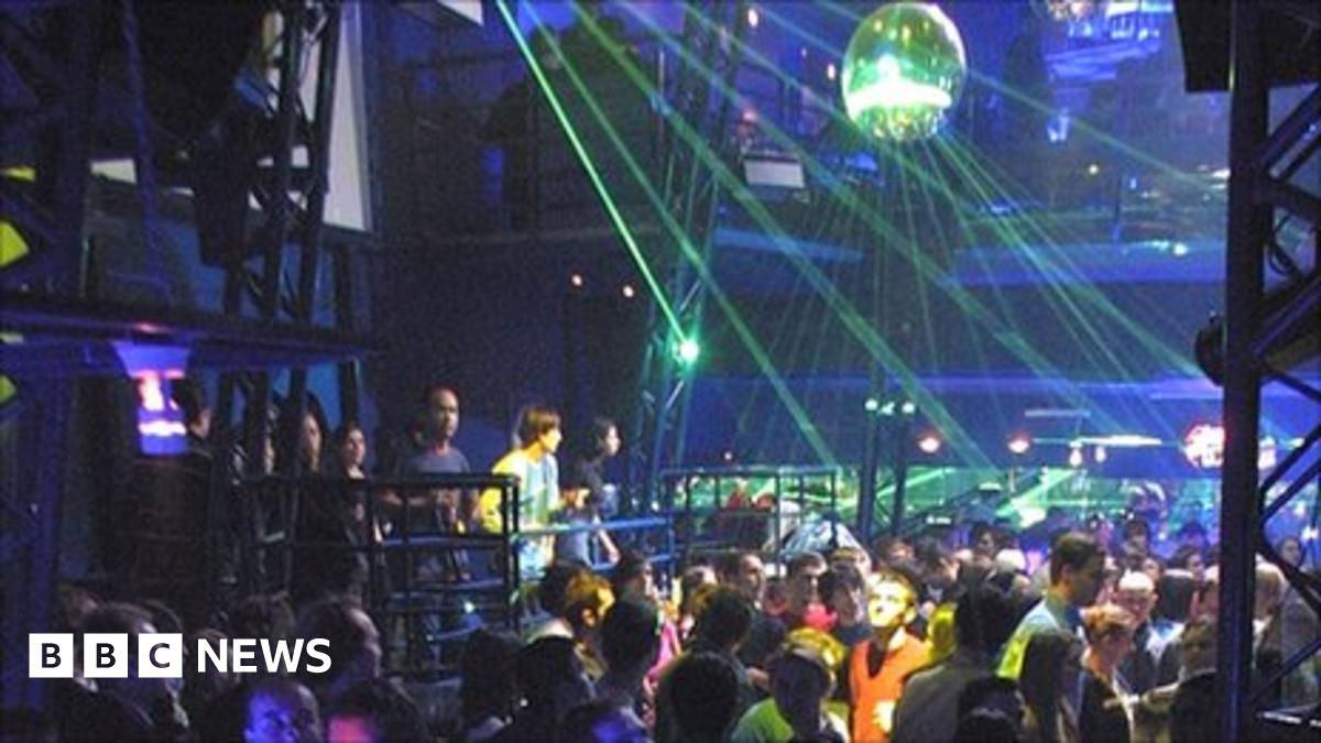 Mercy nightclub in Norwich closes for refurbishment - BBC News