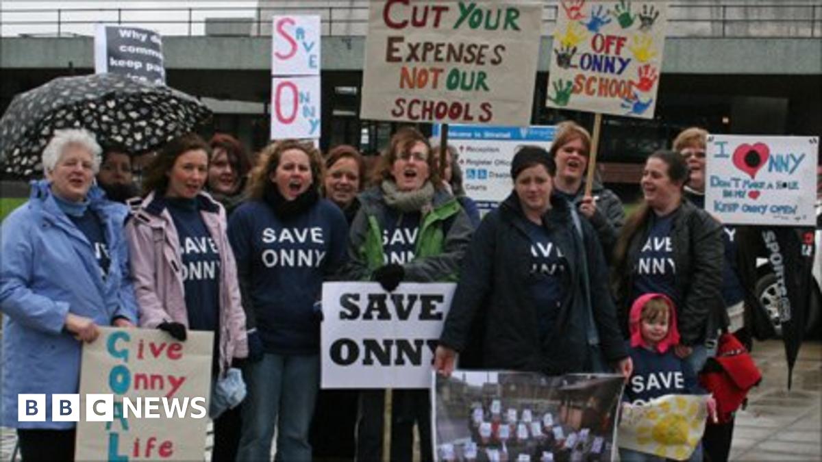 Lydbury North and Onny schools release federation plans - BBC News