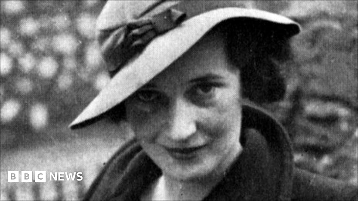 Author Jane Duncan's World War II diary entries printed - BBC News