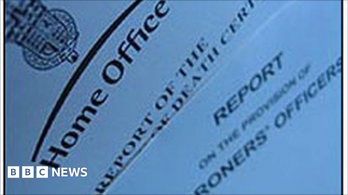 Nightfreight runaway lorry 'crushed driver' at Earls Barton - BBC News