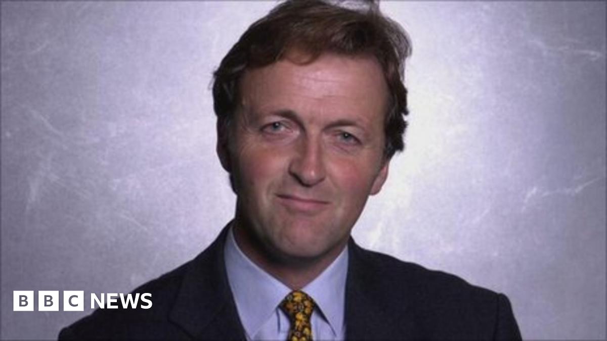 Andrew George MP backs Joanne Bryce campaign - BBC News