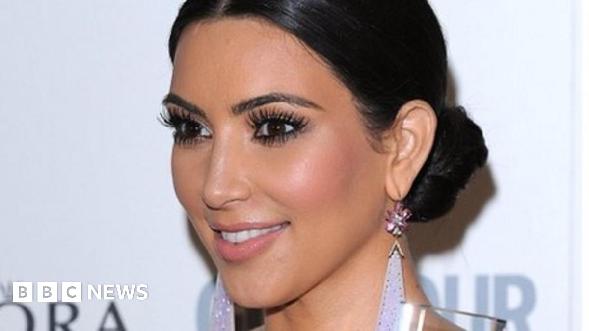 TV star Kim Kardashian to divorce husband after 72 days - BBC News