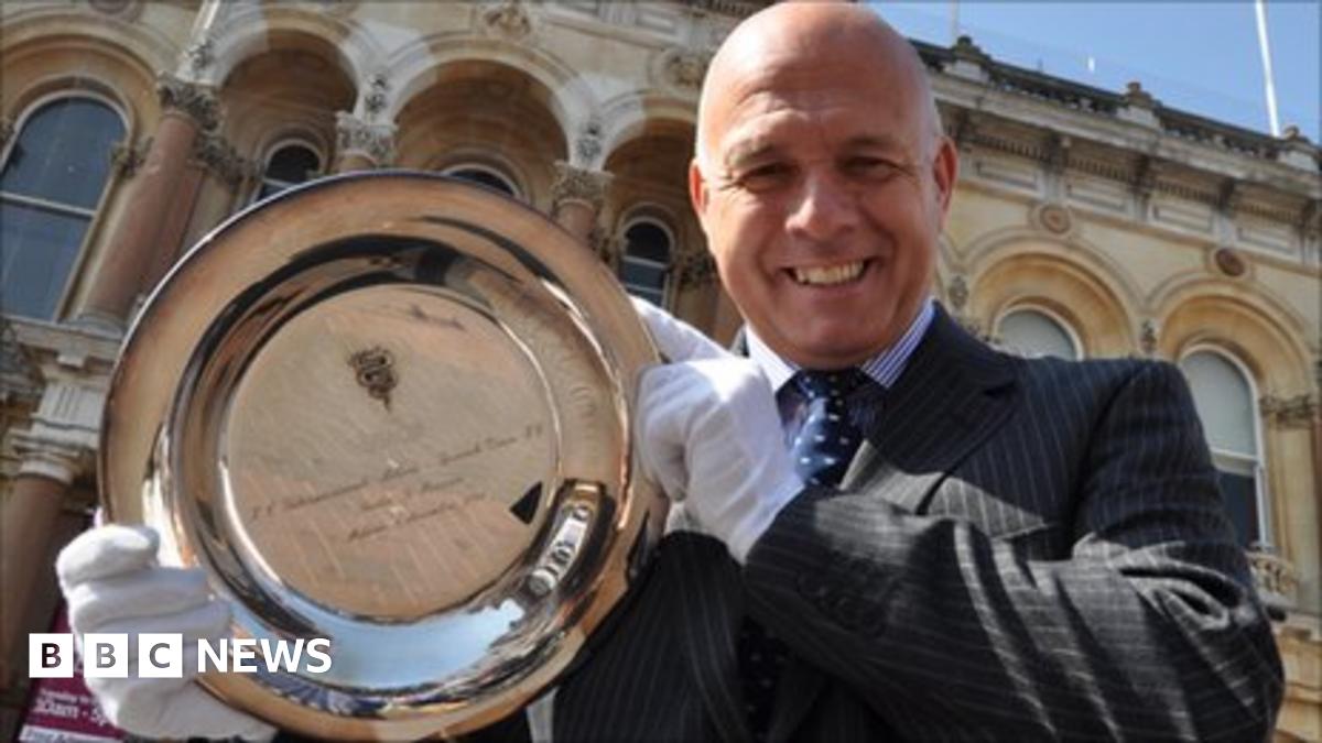 Terry Baxter to present BBC Suffolk Breakfast Show - BBC News