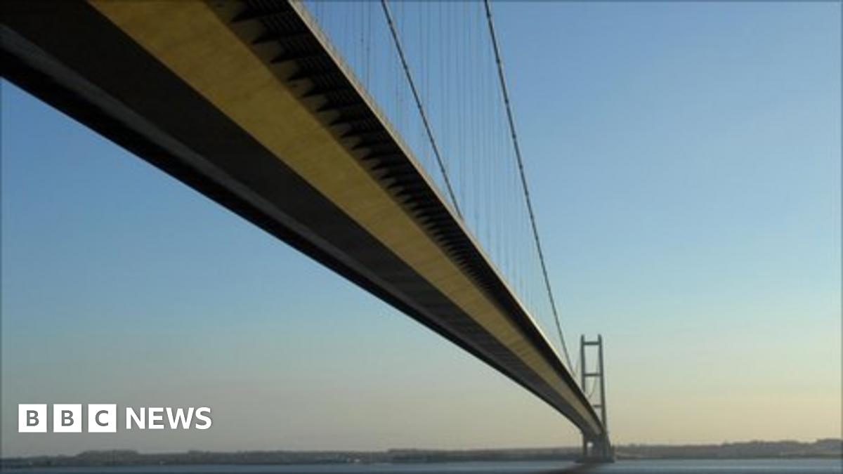 Humber Bridge: Public meeting to outline private plans - BBC News