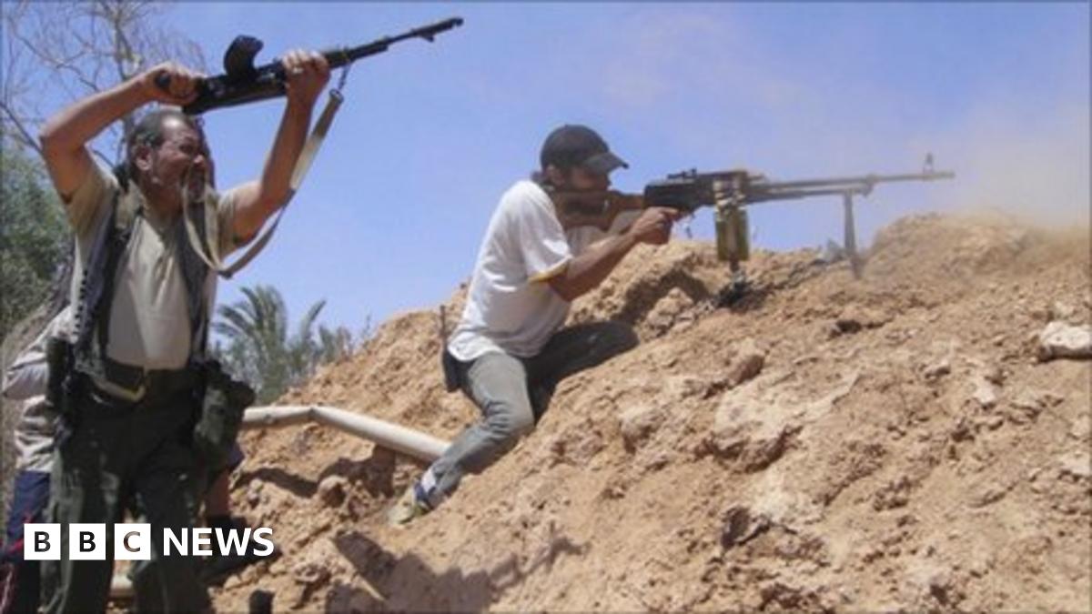 Libya rebels 'in secret talks' with Tripoli underground - BBC News