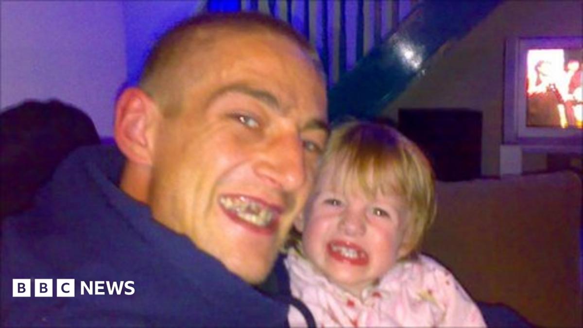 Moorside man Michael Lofthouse killed in scooter crash - BBC News