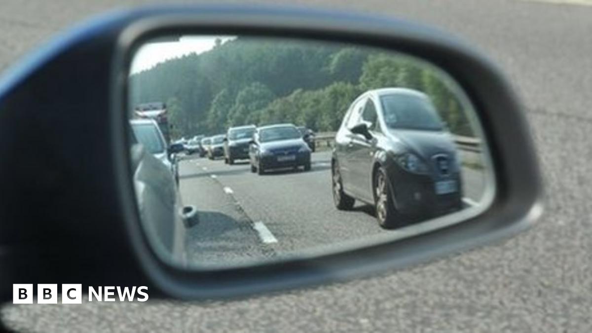 Compulsory car insurance law change comes into force - BBC News