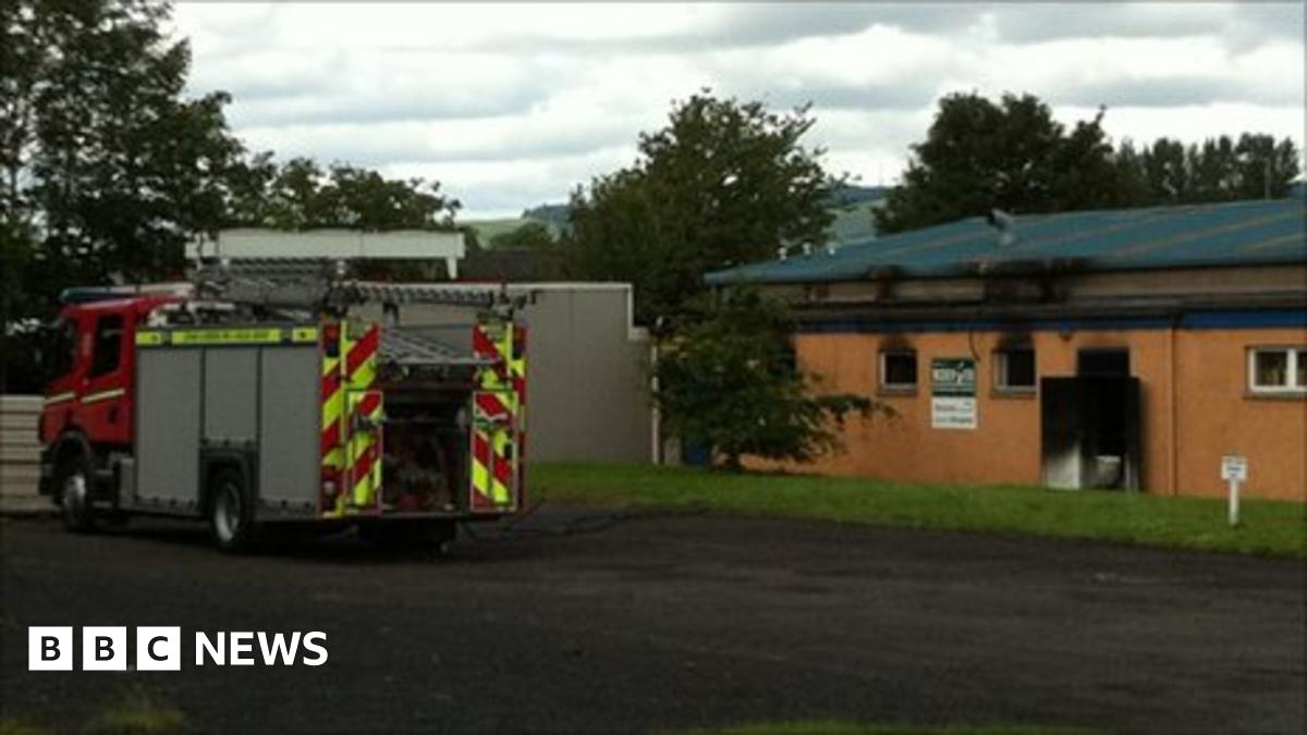 Man dead after Wicken Fen food factory fire in Duns - BBC News