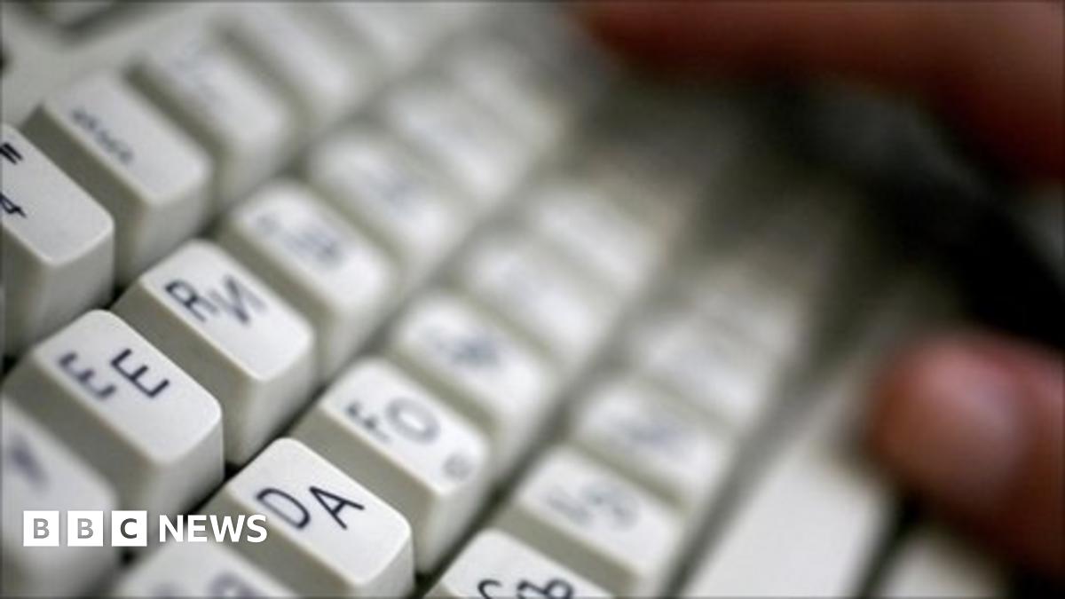 Teenager arrested on suspicion of hacking - BBC News