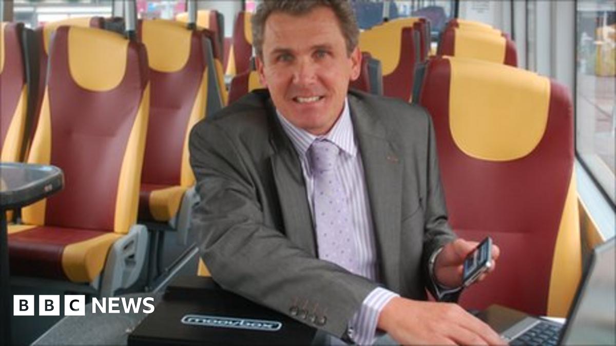 Jersey Connex bus passengers to get wi-fi access - BBC News