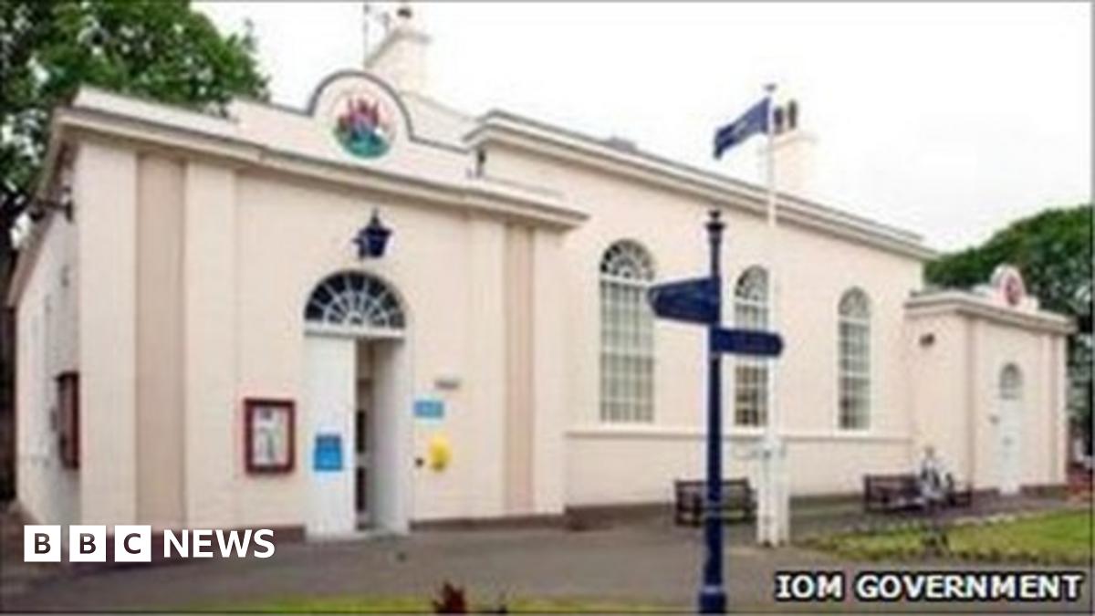 Ramsey police station relocates as part of regeneration - BBC News