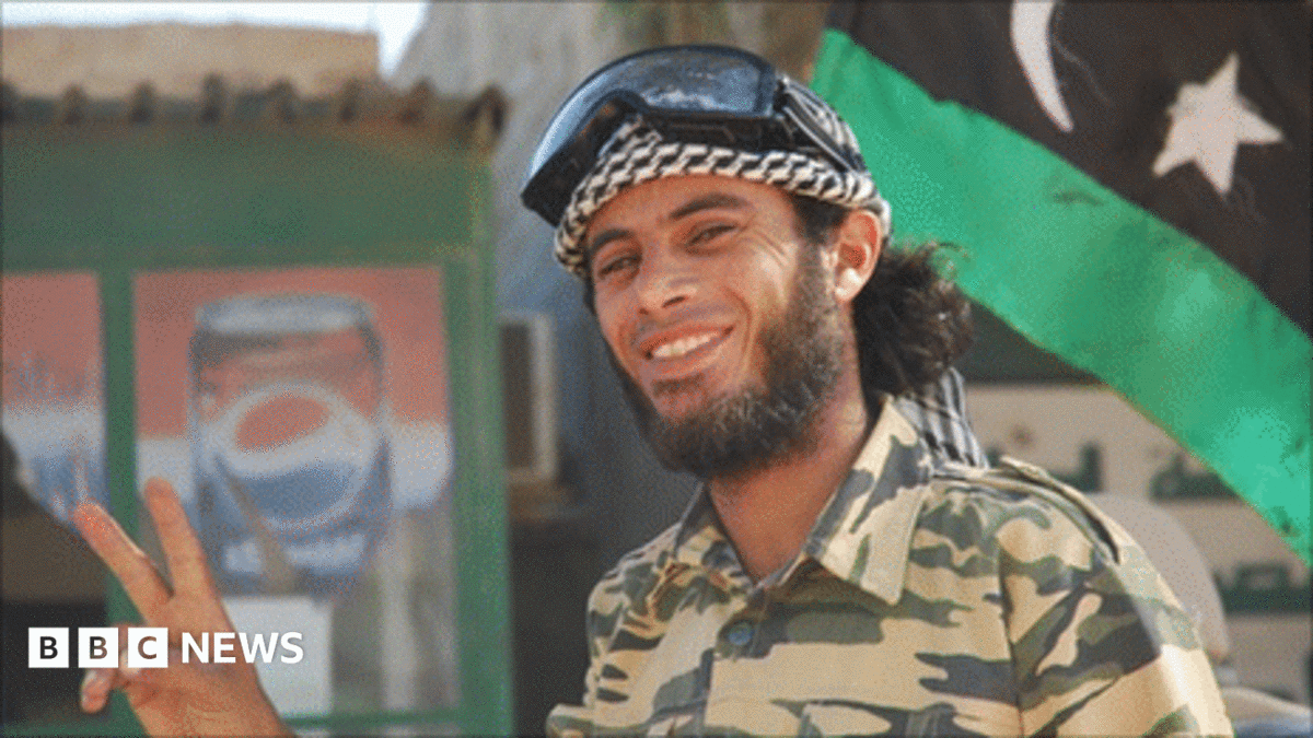 Libya: Rebels continue to push west from Misrata - BBC News
