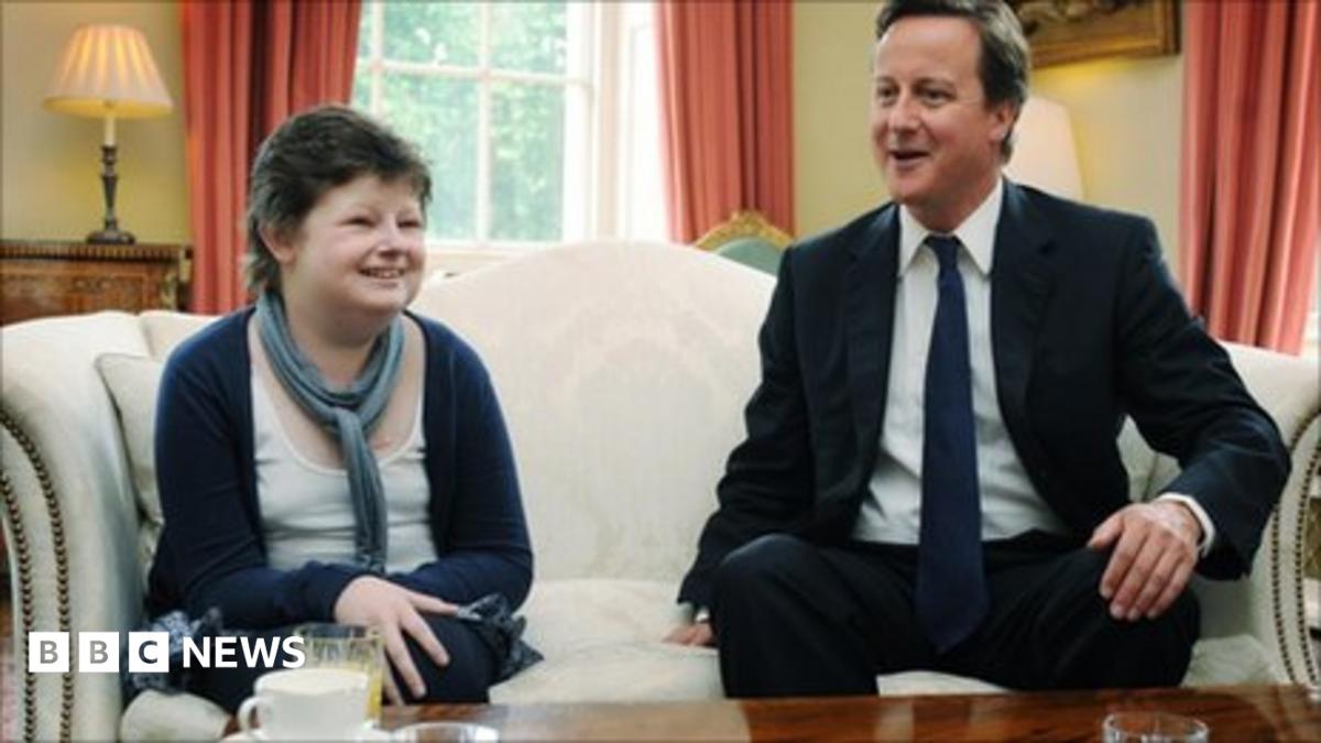 Cancer girl Alice Pyne meets PM David Cameron - BBC News
