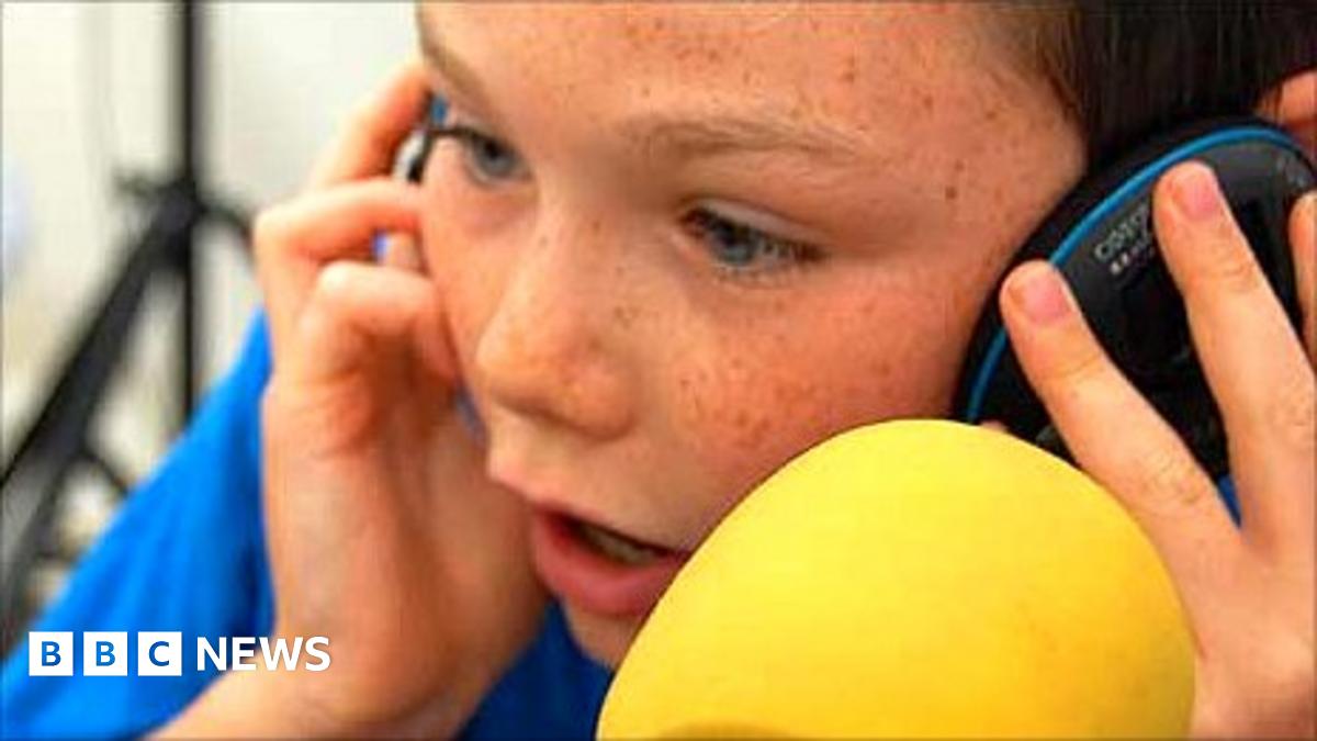 Nottingham Riveria hosts TV and radio roadshow - BBC News