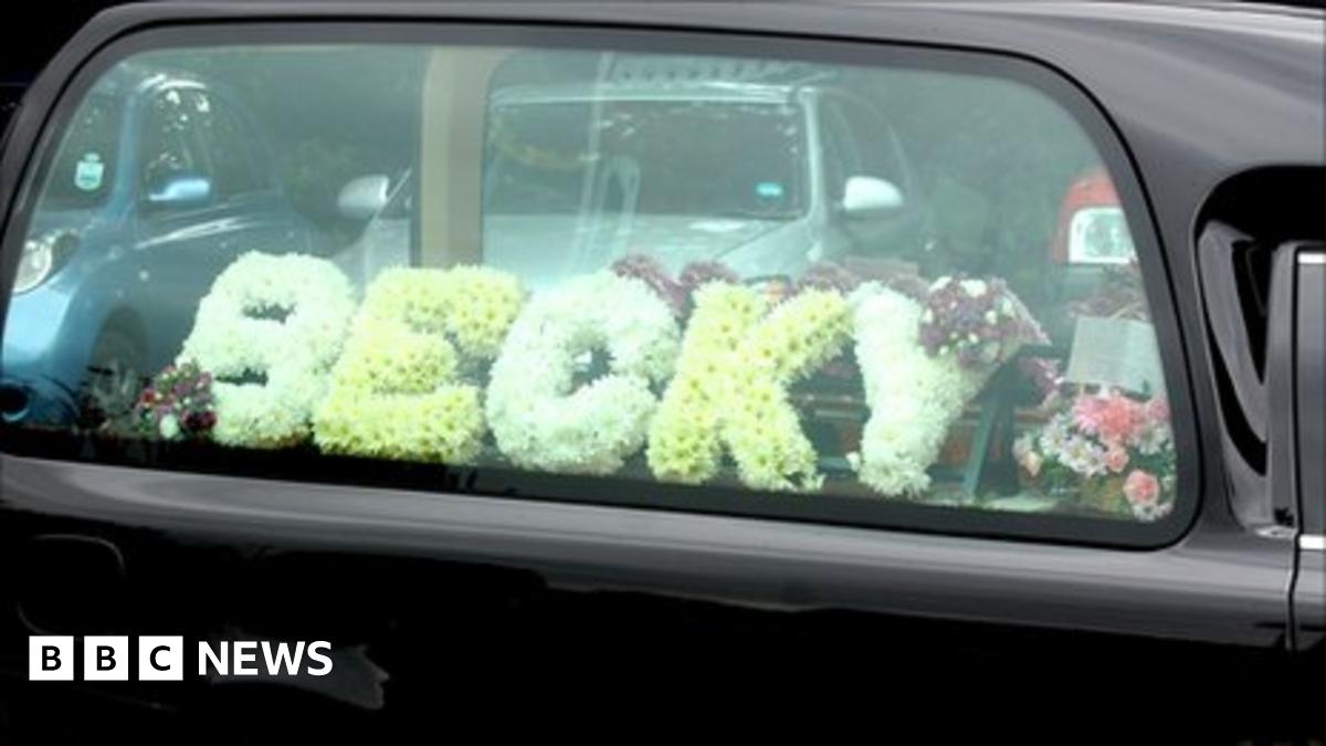 Funeral of Becky Godden-Edwards in Swindon - BBC News