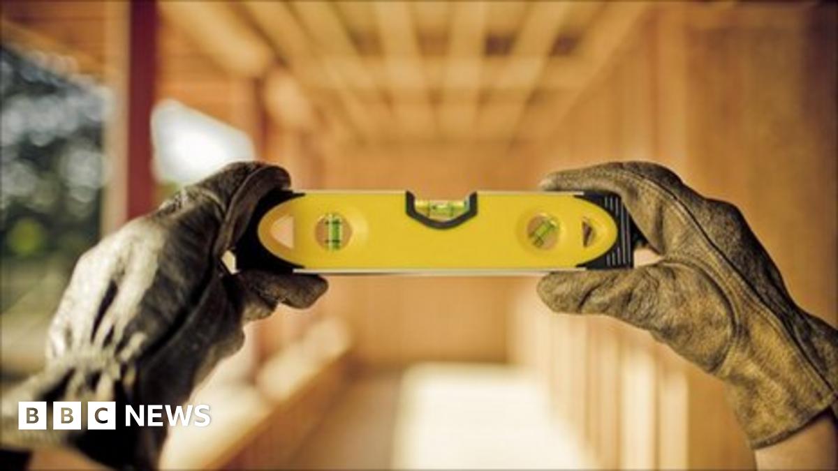 Self-build: Should people build their own homes? - BBC News