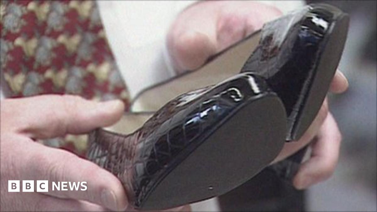 Van Dal shoe factory in Norwich celebrates 75 years - BBC News