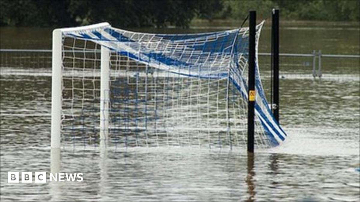 Bodenham bid for flood protection money successful - BBC News