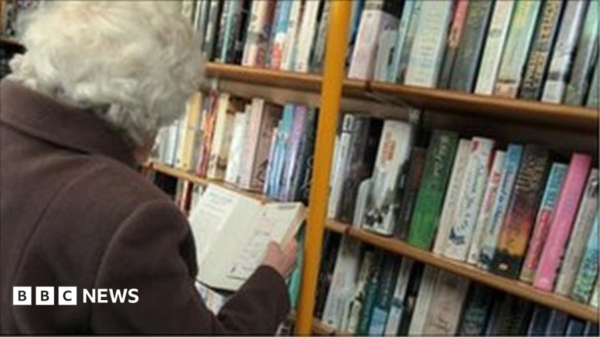 More Surrey libraries could close to save council money - BBC News