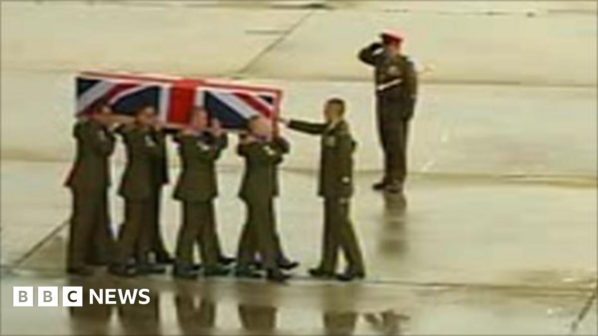 Cpl Mark Palin's body is repatriated to the UK - BBC News
